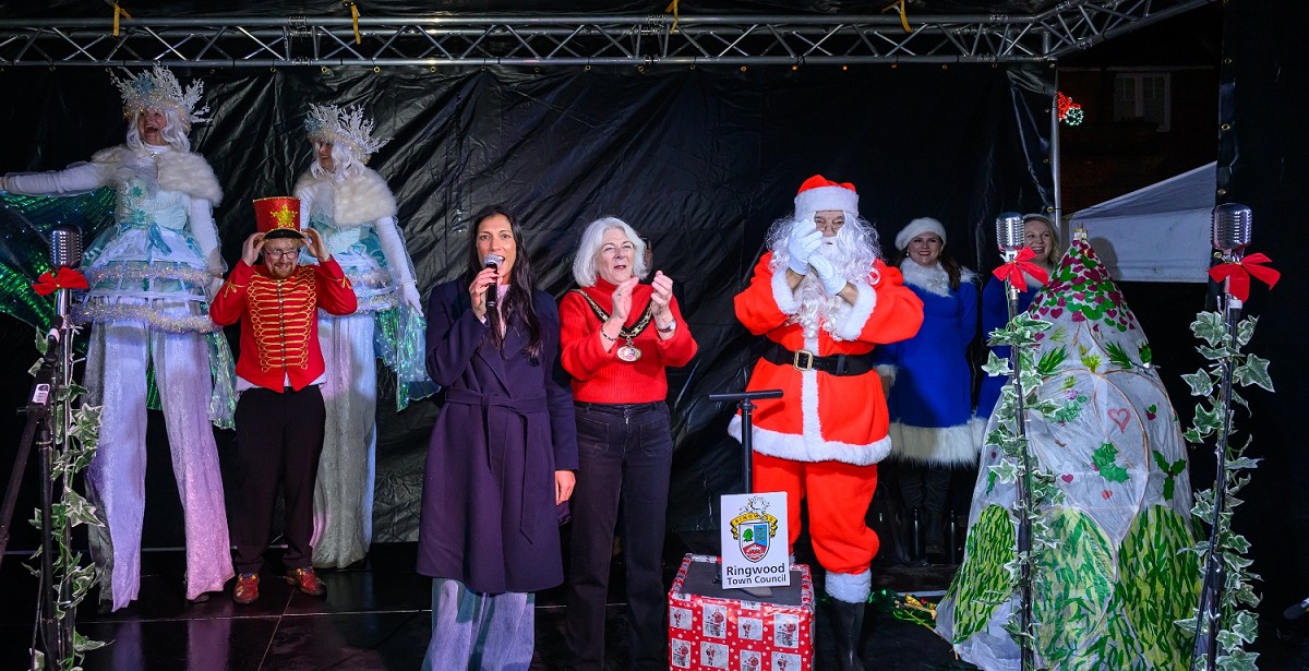 Ringwood Shines Bright at Annual Christmas Event